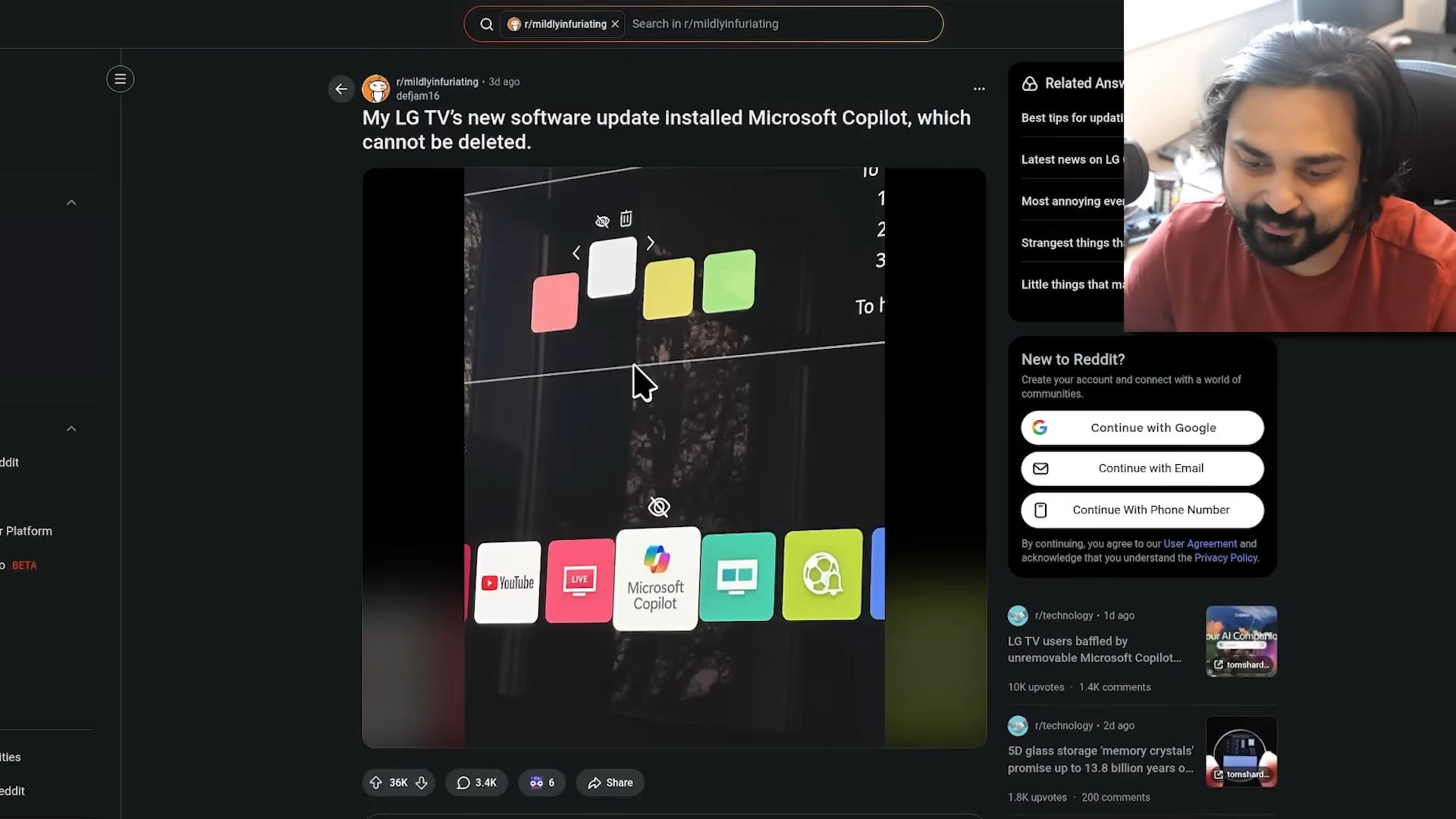 Microsoft is losing ground and the signs are everywhere
