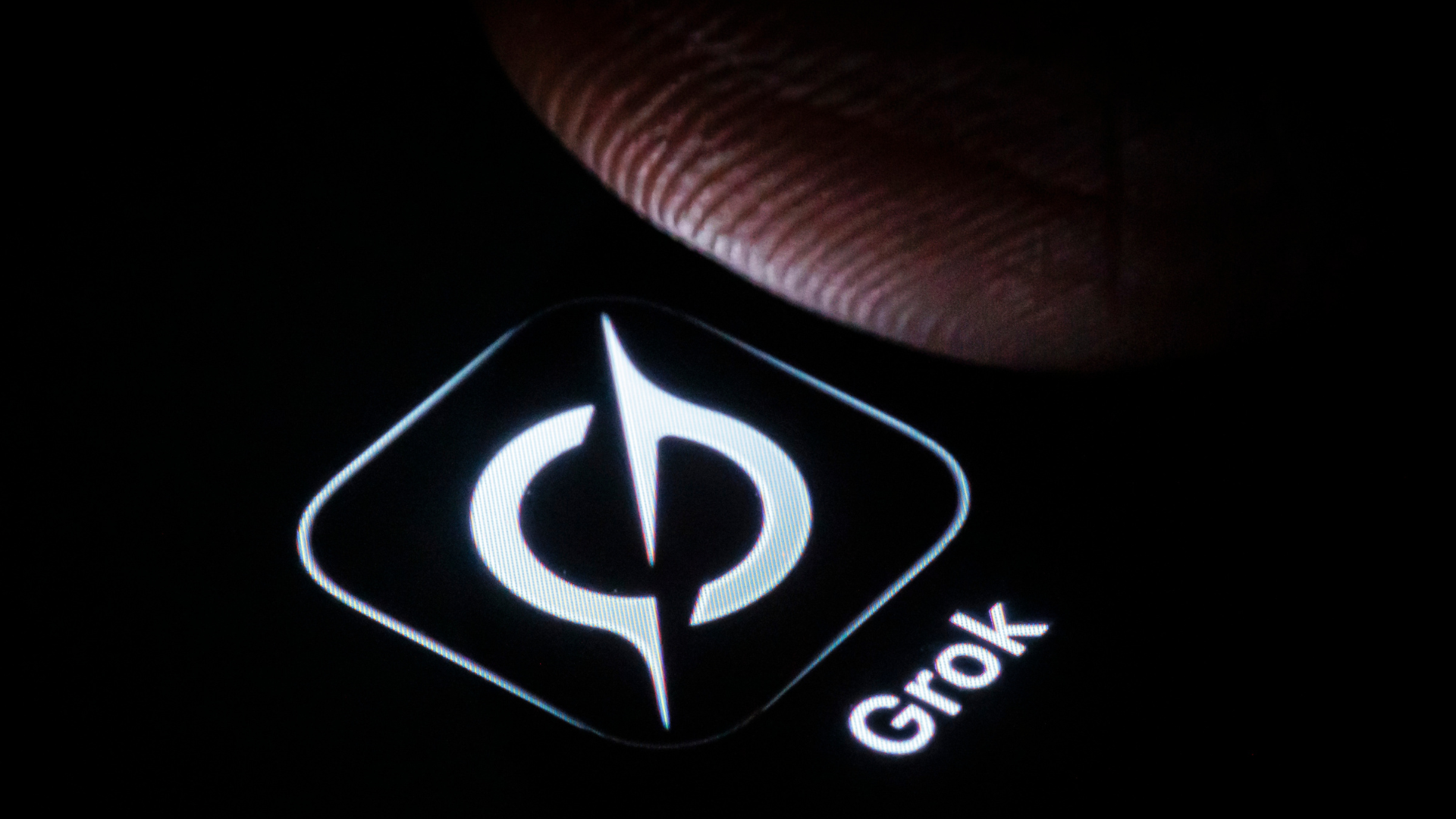 X says it's finally doing something about Grok's deepfake porn problem ...