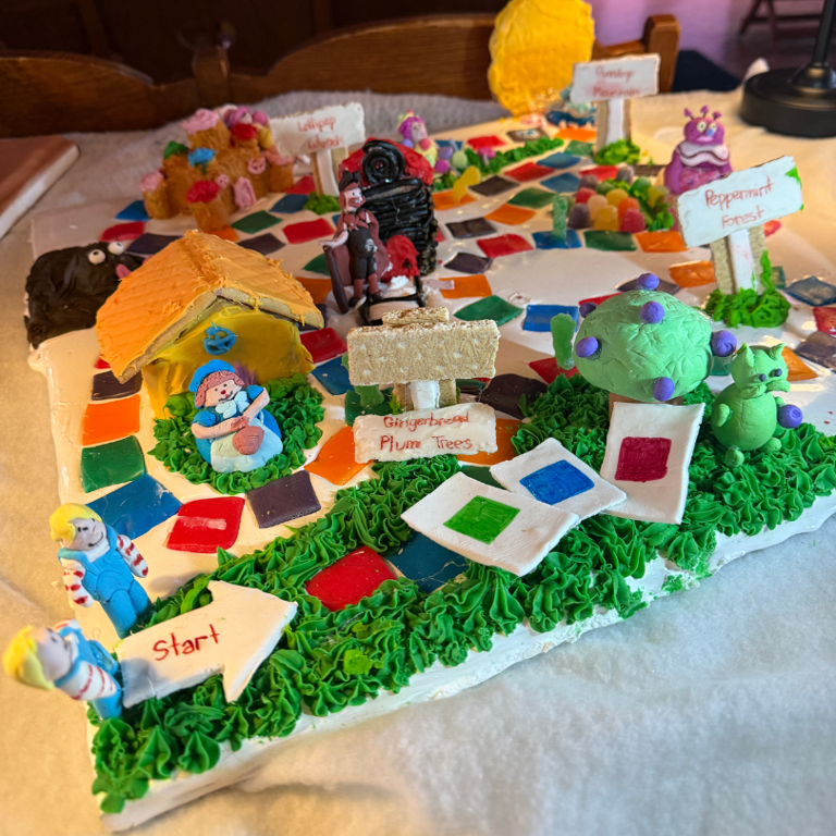 Who took top honors in annual Waelderhaus Gingerbread Festival?