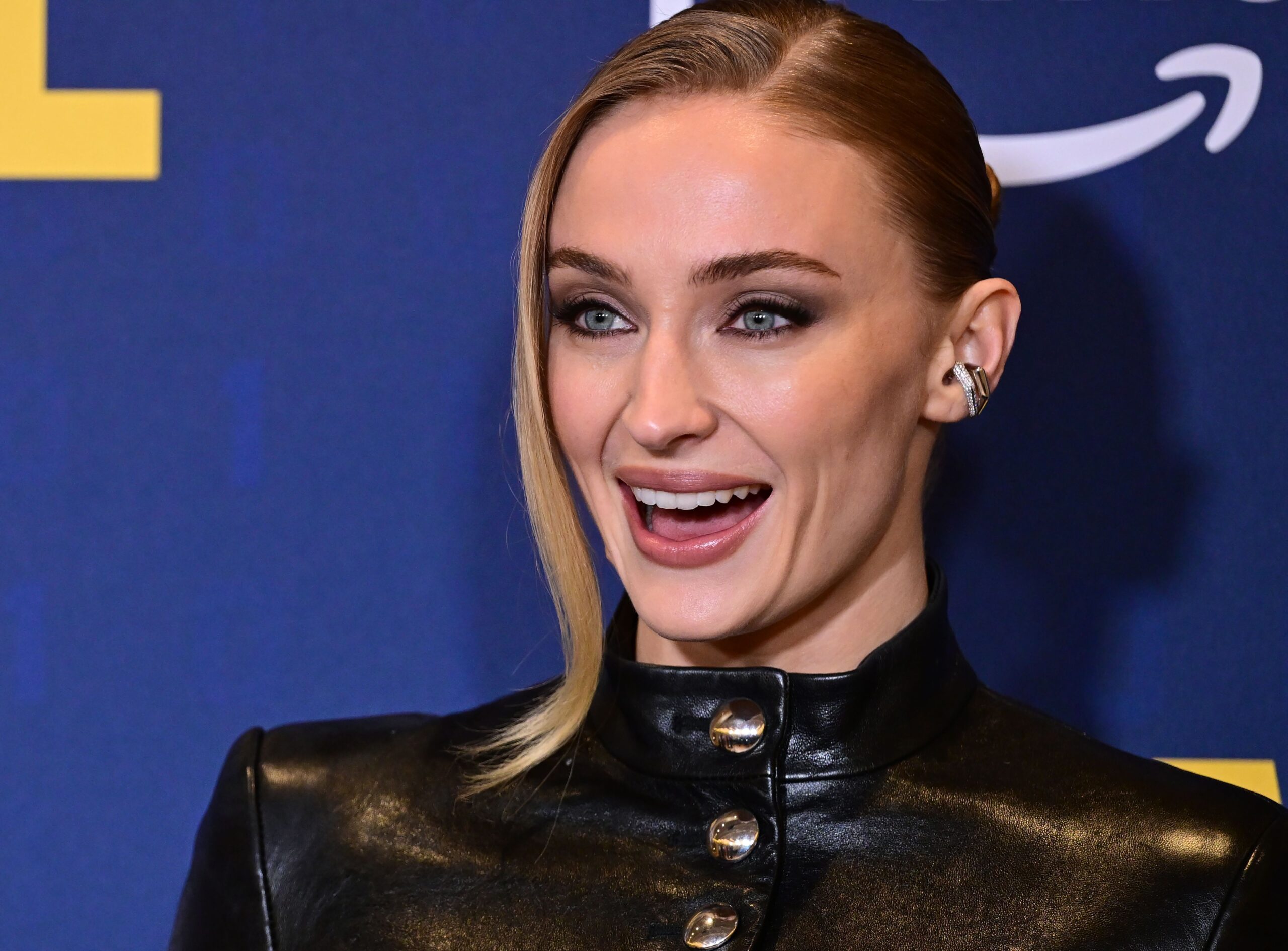 Tältä näyttää Sophie Turner Lara Croftina – ensimmäinen kuva julki