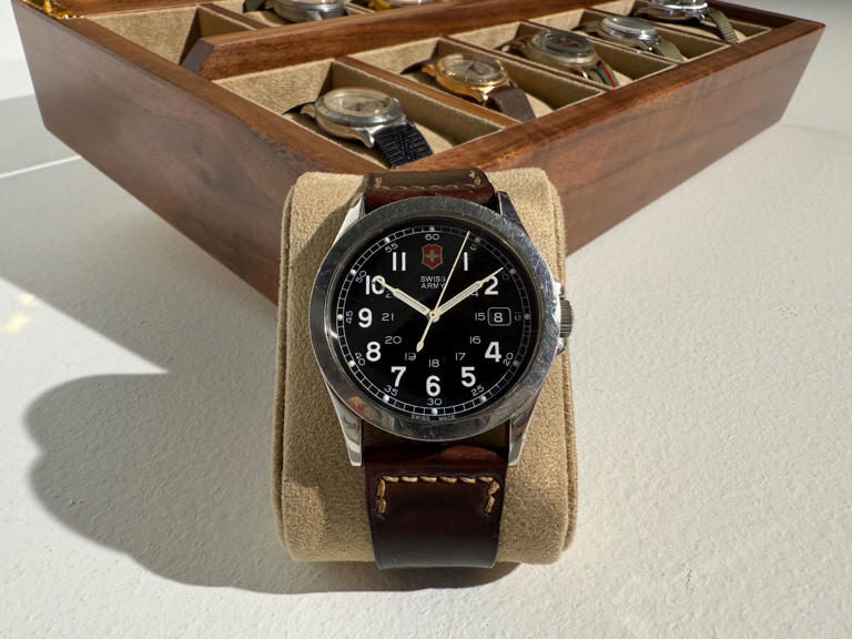 A god-tier Americana collector shares his trove of vintage field watches