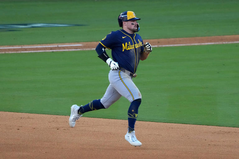 Is Caleb Durbin the Brewers’ long-term answer at third base?