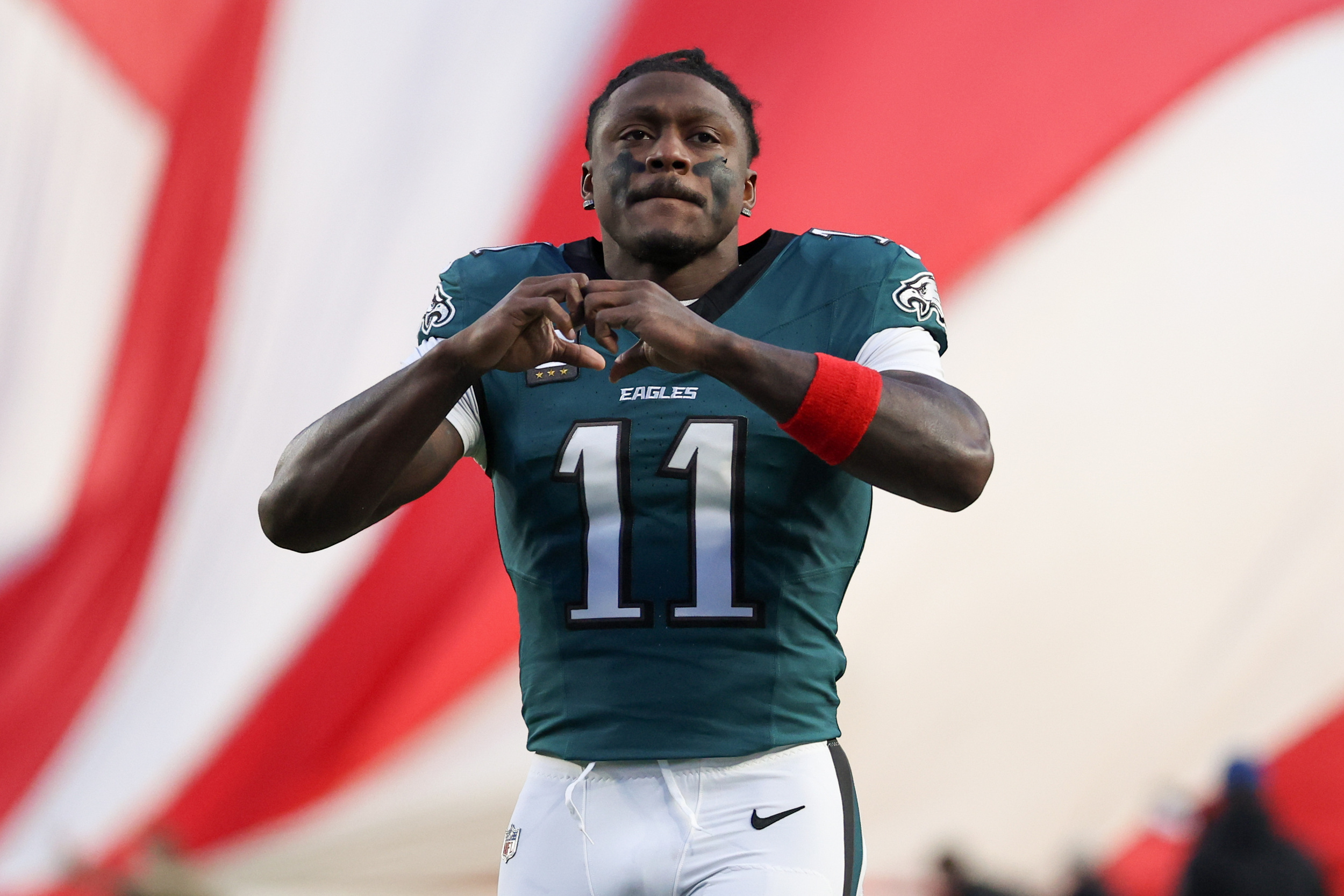 Eagles' Howie Roseman doesn't shut door on rumored AJ Brown trade