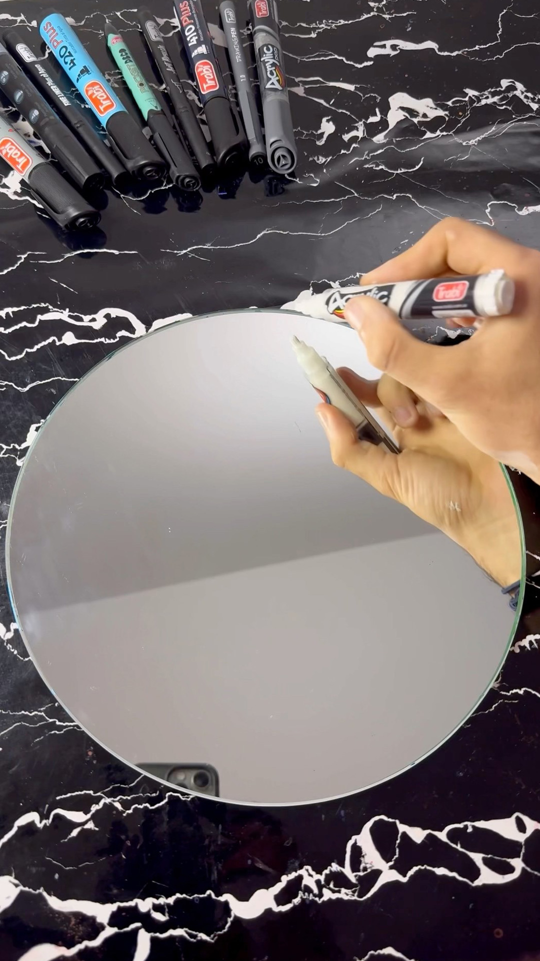 Halloween mirror makeover with paint markers