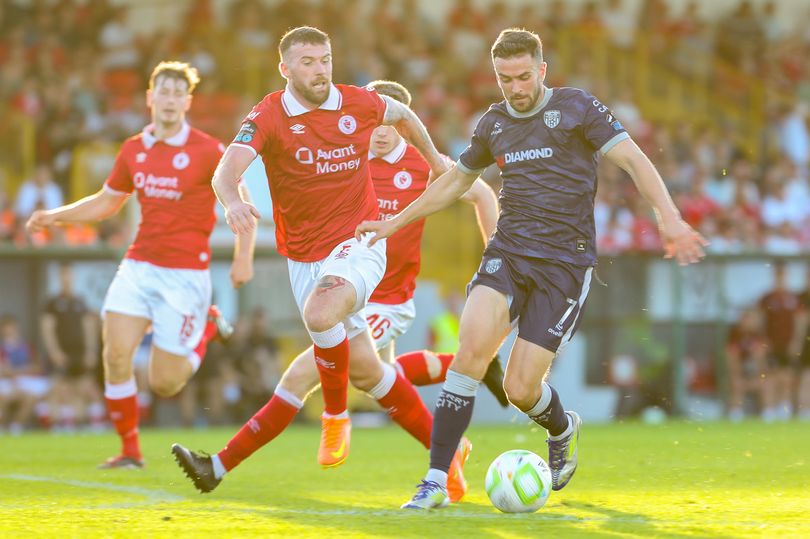 ‘Older and wiser’ defender signs up for third spell at Derry City