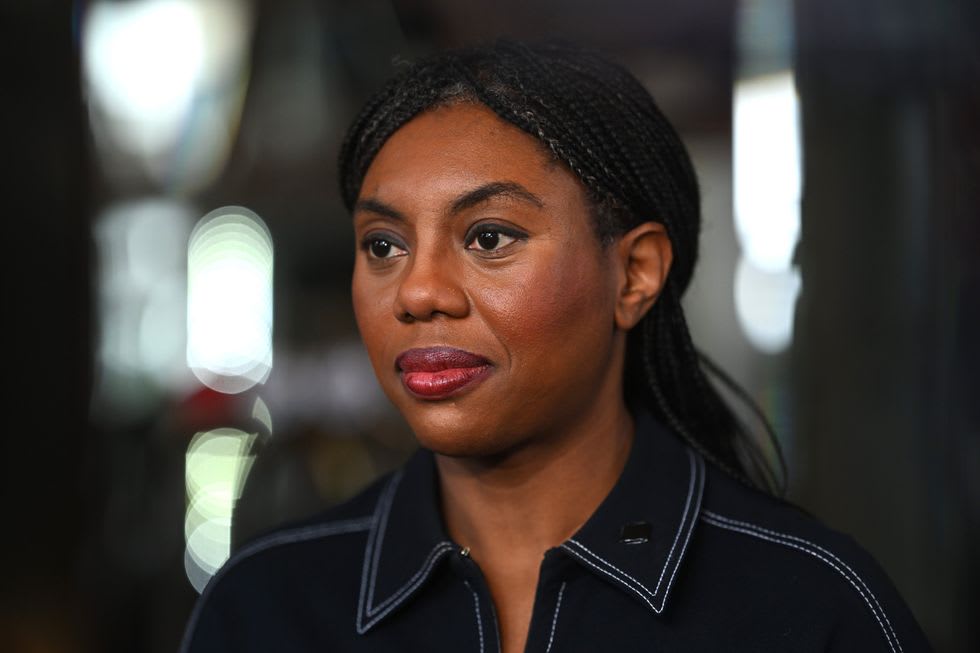 I want to speak directly to GB News viewers, here's how we save Britain ...