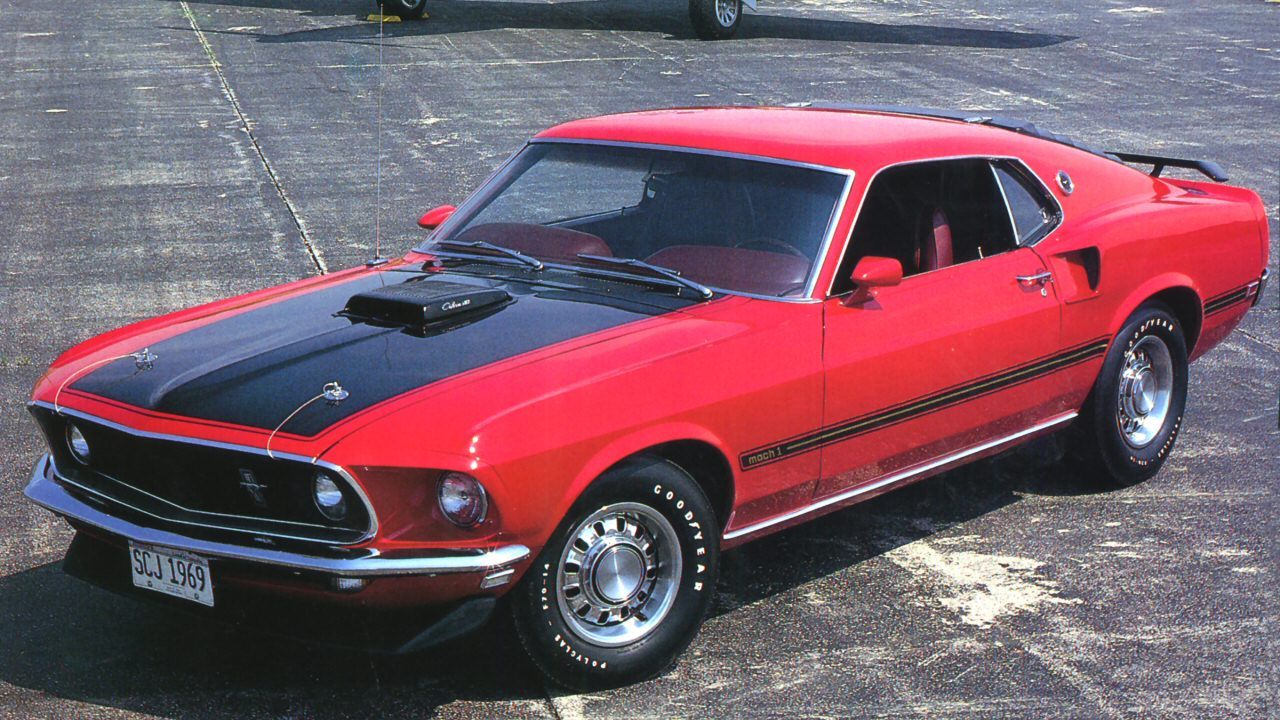 Meet the dealer who strong-armed Ford into building the legendary 428 ...