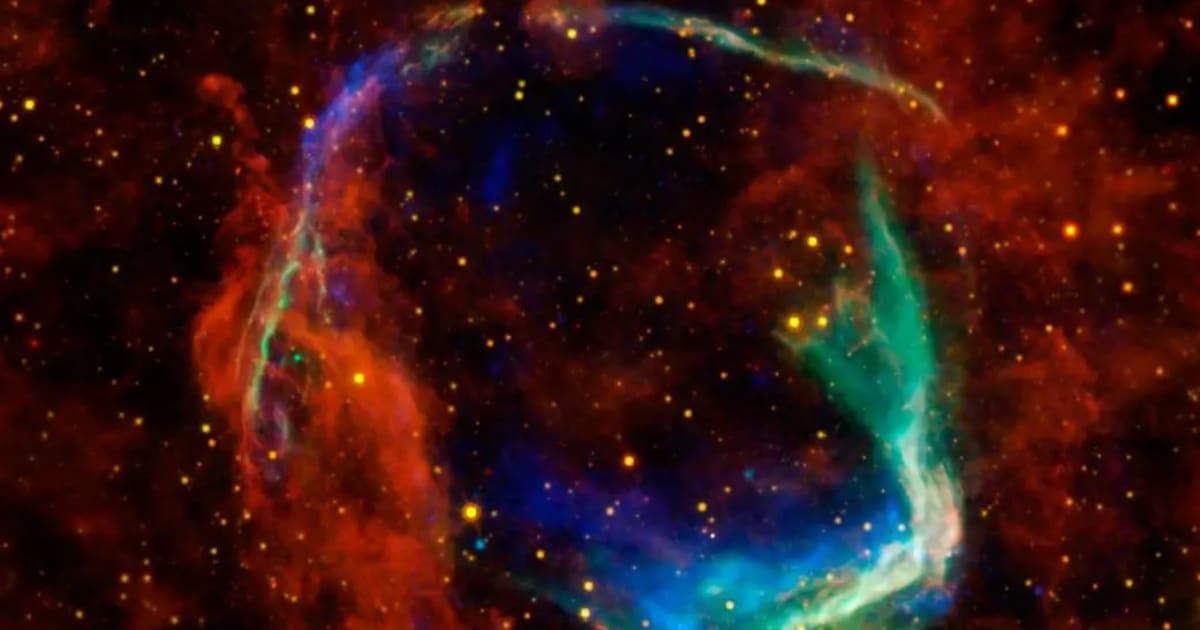 Astronomers using JWST discover an ancient supernova from the first ...