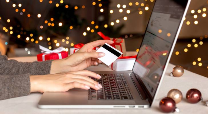 As economic anxiety rises, 50% of Canadians feel they're worse off ...