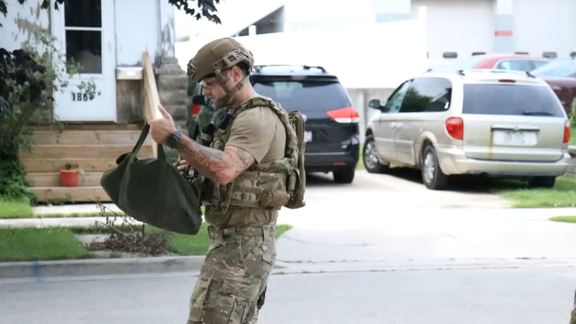 Magnet fishing find that changed the entire day – authorities called