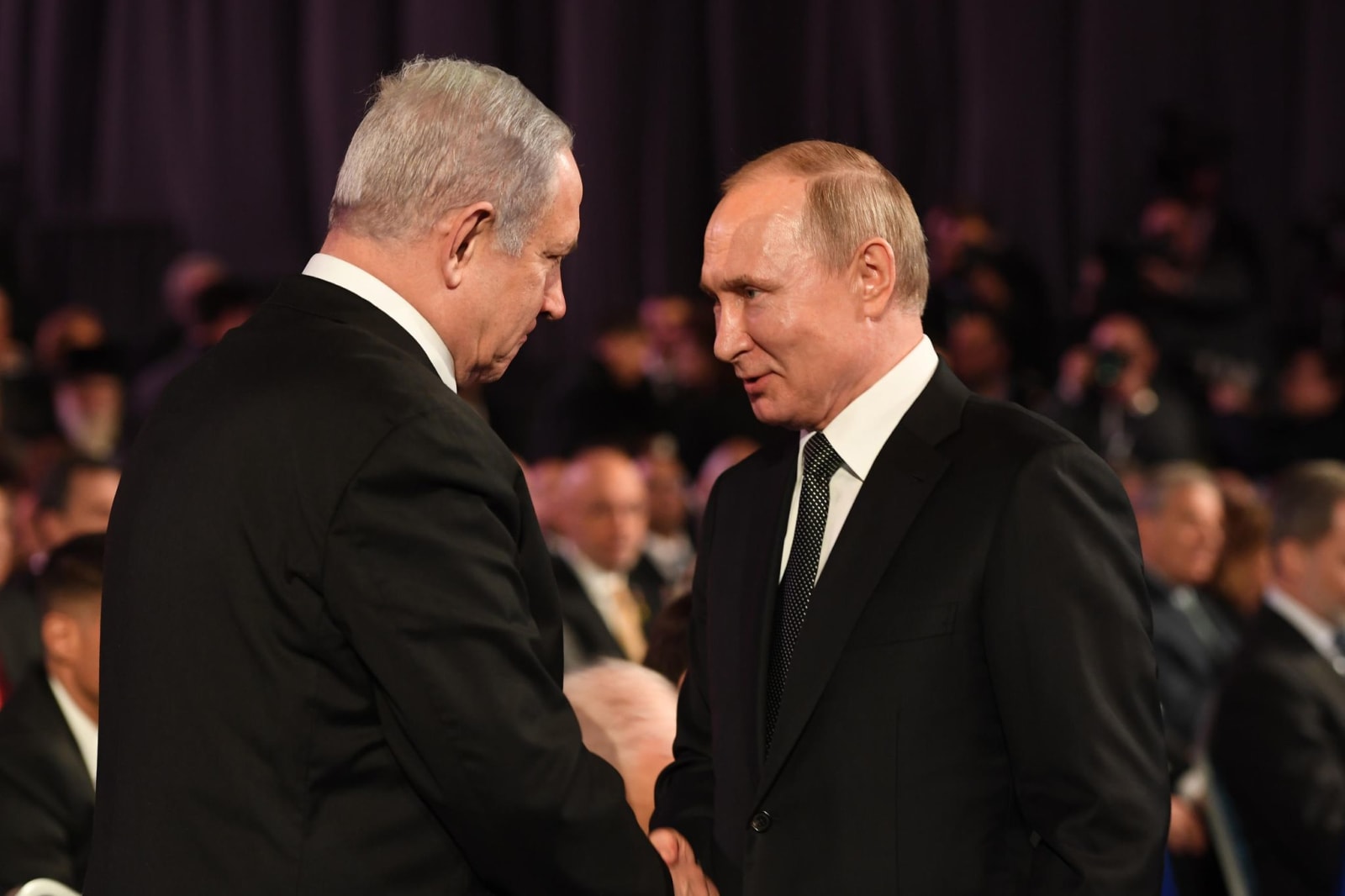 Putin calls Netanyahu with Iran mediation proposal