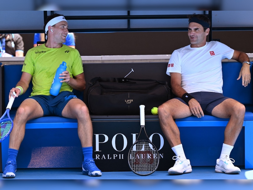 Roger Federer practises with Casper Ruud ahead of exhibition match at ...