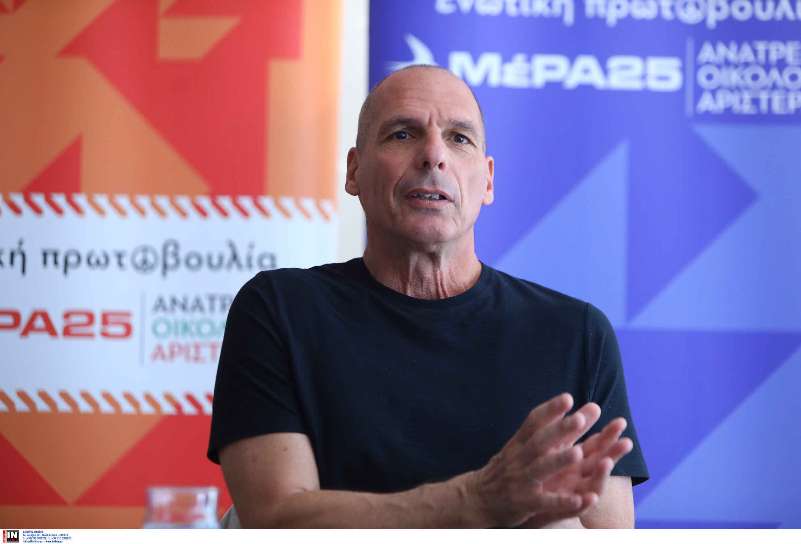 ΜέΡΑ25: Αστυνομία στο σπίτι του Γιάνη Βαρουφάκη – Κλήθηκε σε ...