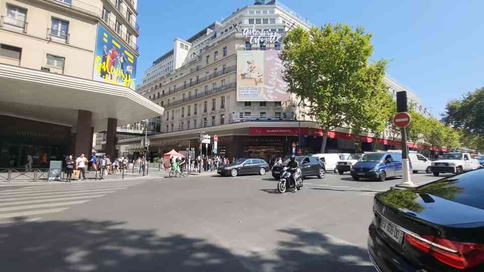 Why these Paris areas are the best places to book a hotel