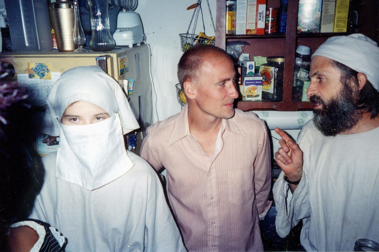 Kidnap survivor Elizabeth Smart relives the night her captor made her ...