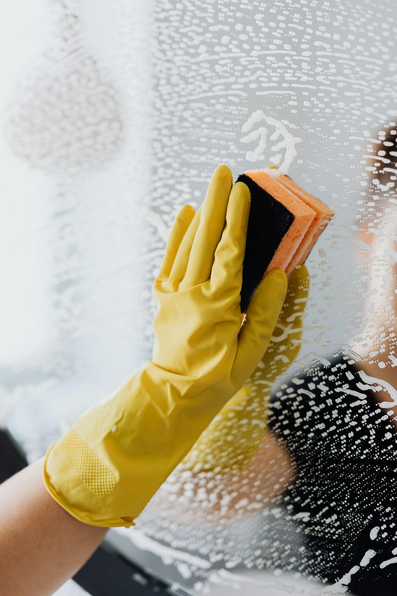 These 10 old-school cleaning habits are officially over
