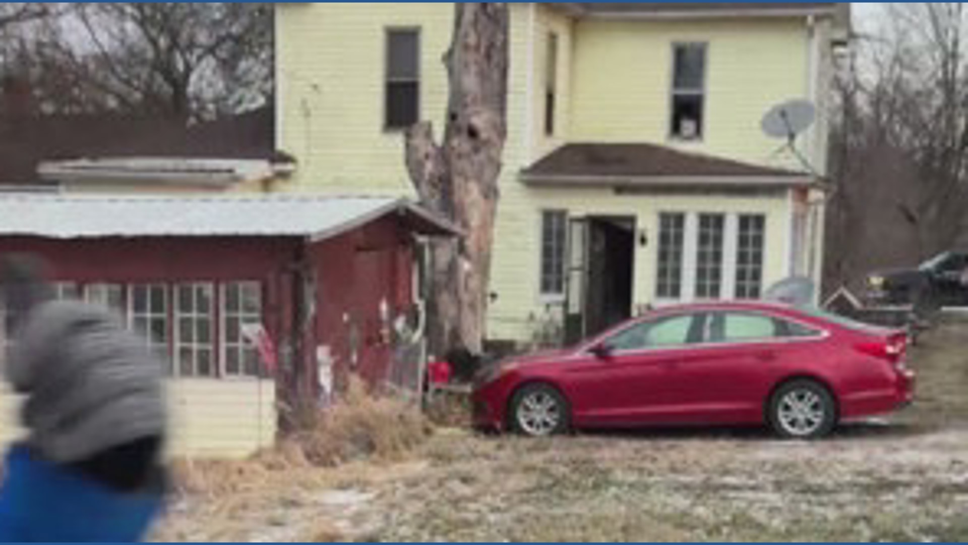 One person dead in Hebron house fire