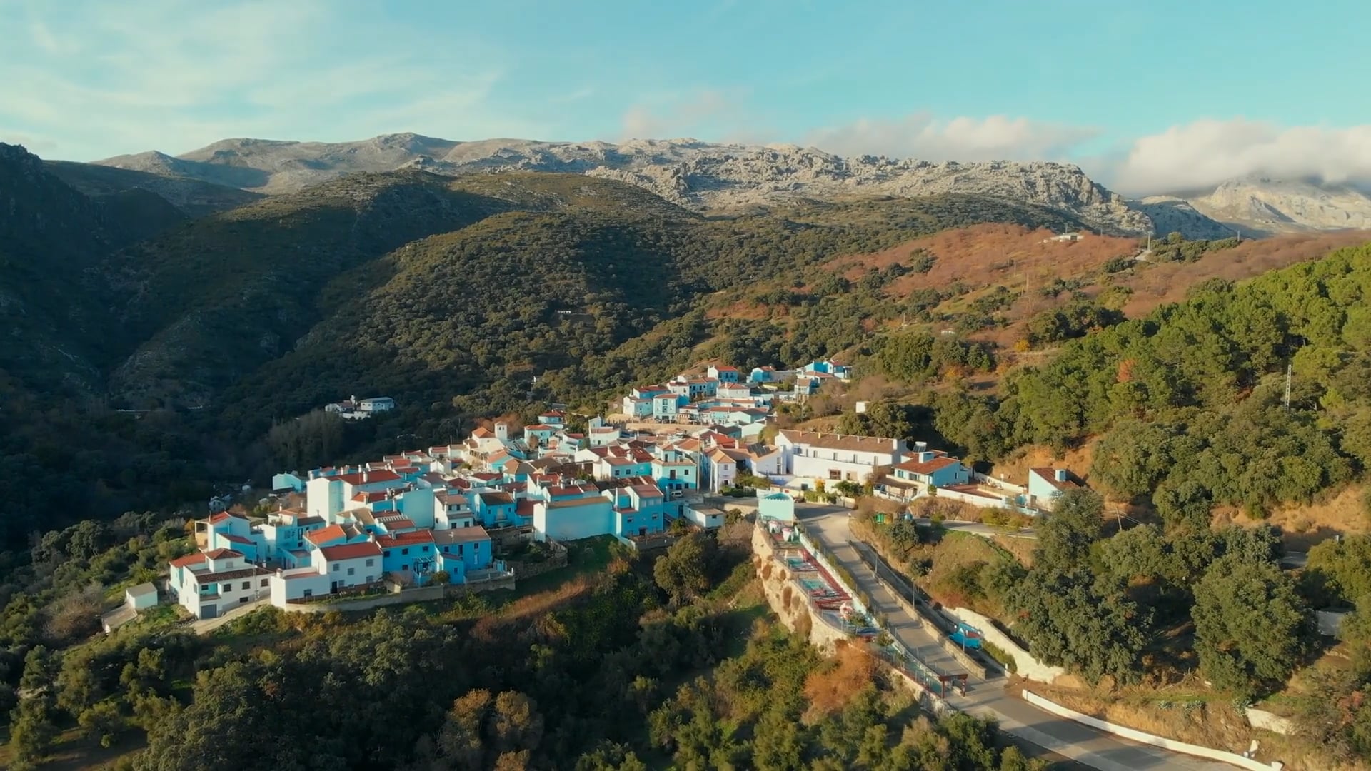A drone tour of Júzcar: Spain's real-life Smurf village - Worldwide
