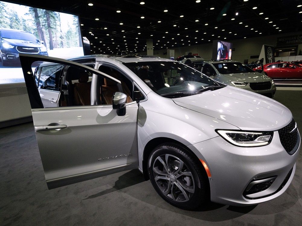 Refresh of Windsor-made Pacifica coming by late spring — Stellantis