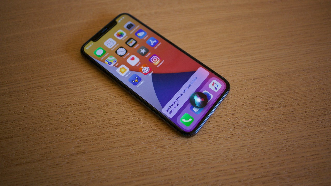 Apple’s high-stakes Siri overhaul bets future on services boom