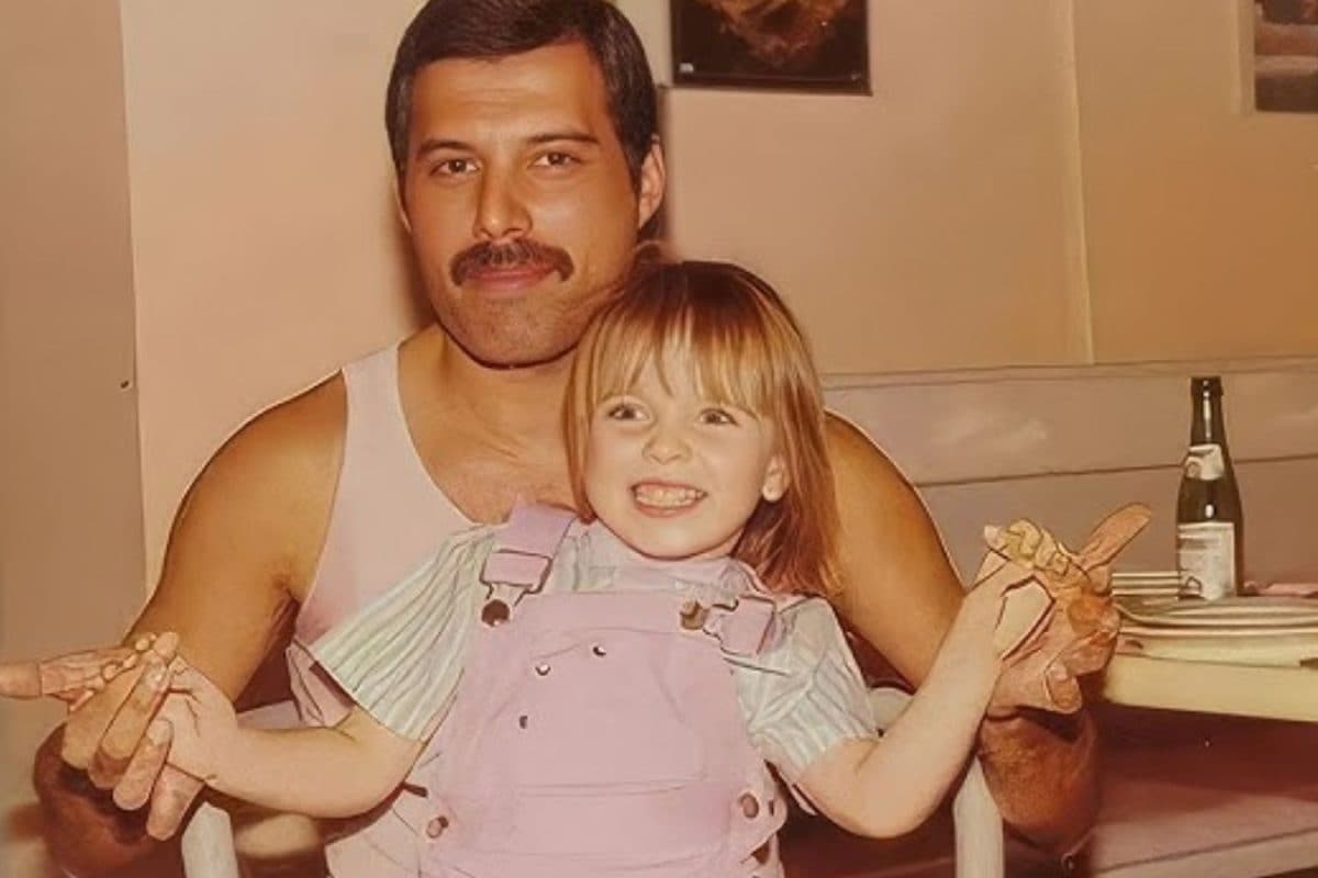 Freddie Mercury’s 'secret' daughter dies at 48 after battling rare ...