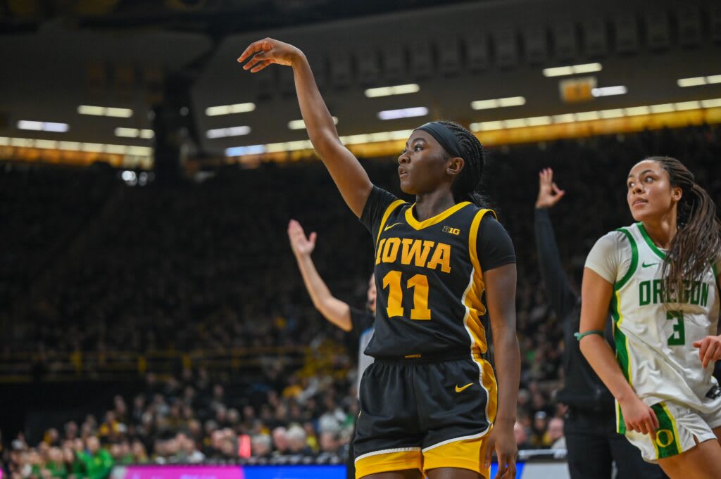 Photo gallery: Iowa women’s basketball vs Oregon