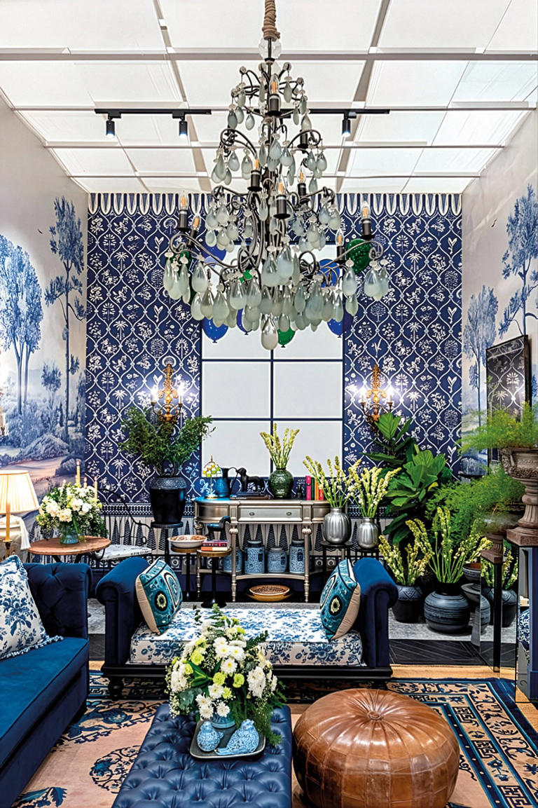 Life n Colors | Out of the blue and on your walls