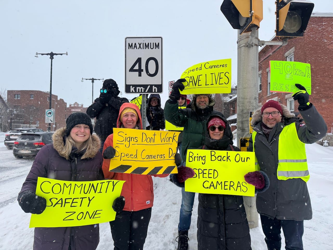'Speed gun party' protests loss of speed cameras
