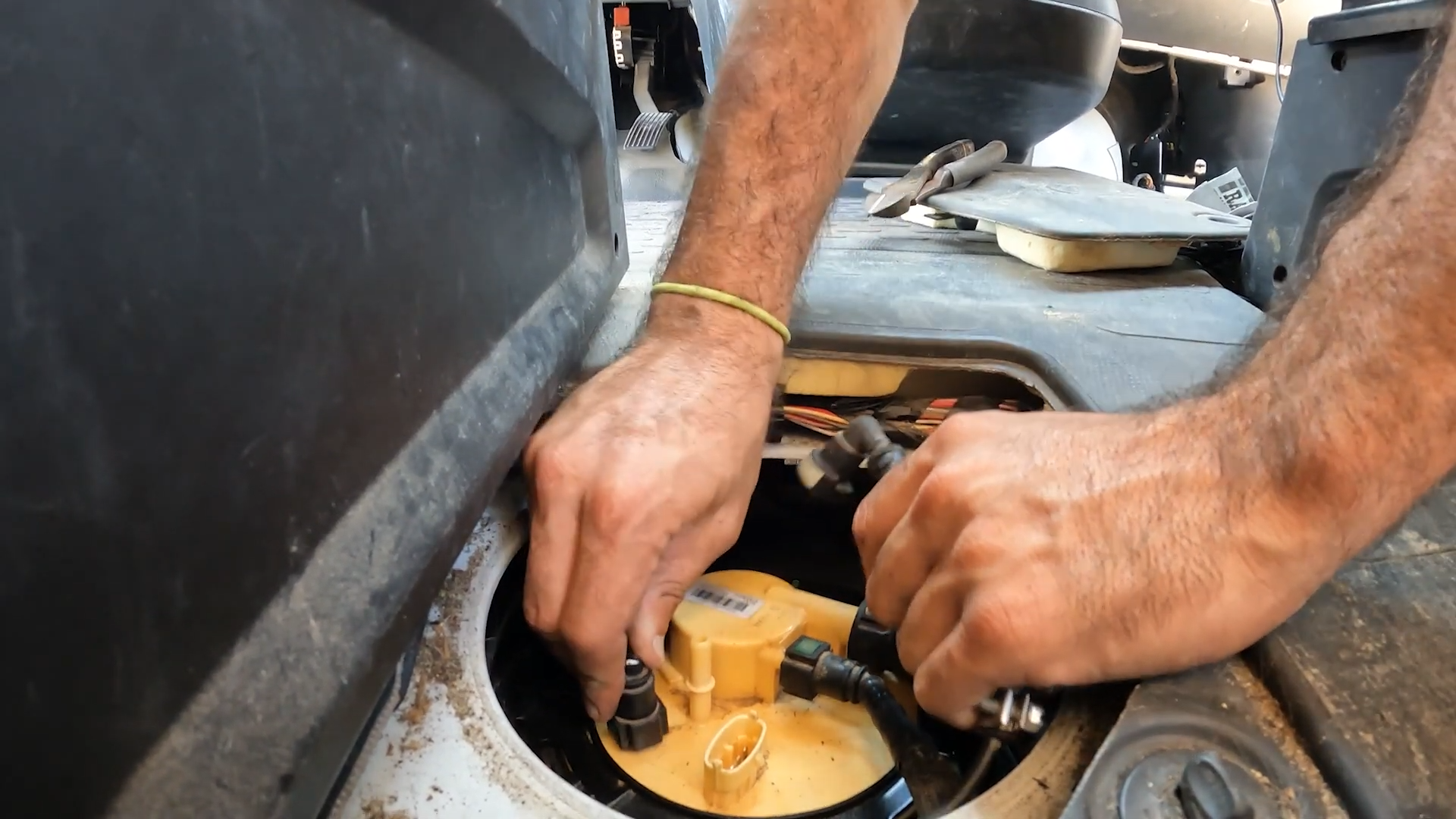 They stopped for cheap gas and left with a $181 problem