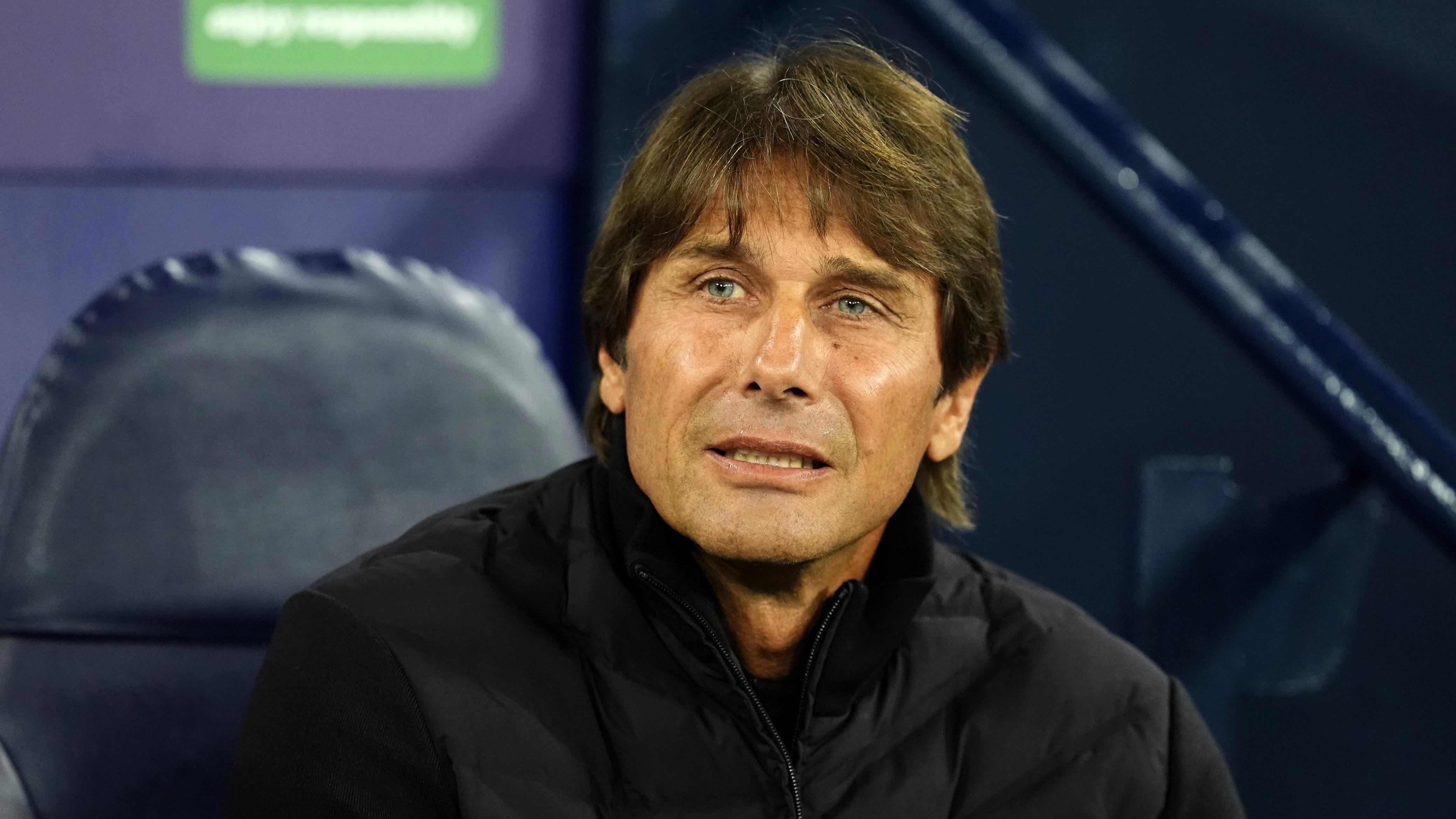 Antonio Conte still serving touchline ban as Napoli look to end winless run