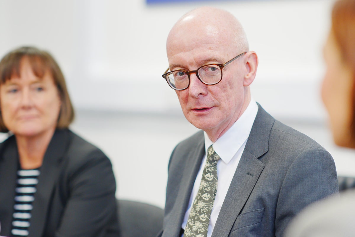 Criminals in hospital to lose benefits as Labour closes 'loophole'