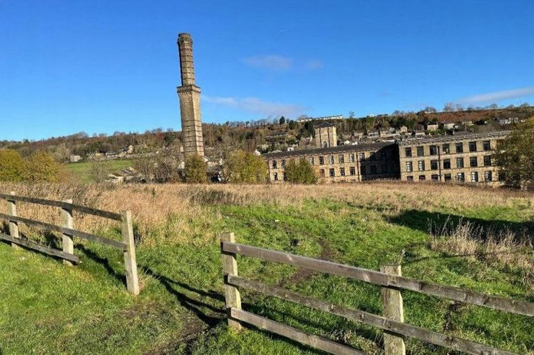New plans for Huddersfield estate take shape with 28 homes awaiting ...