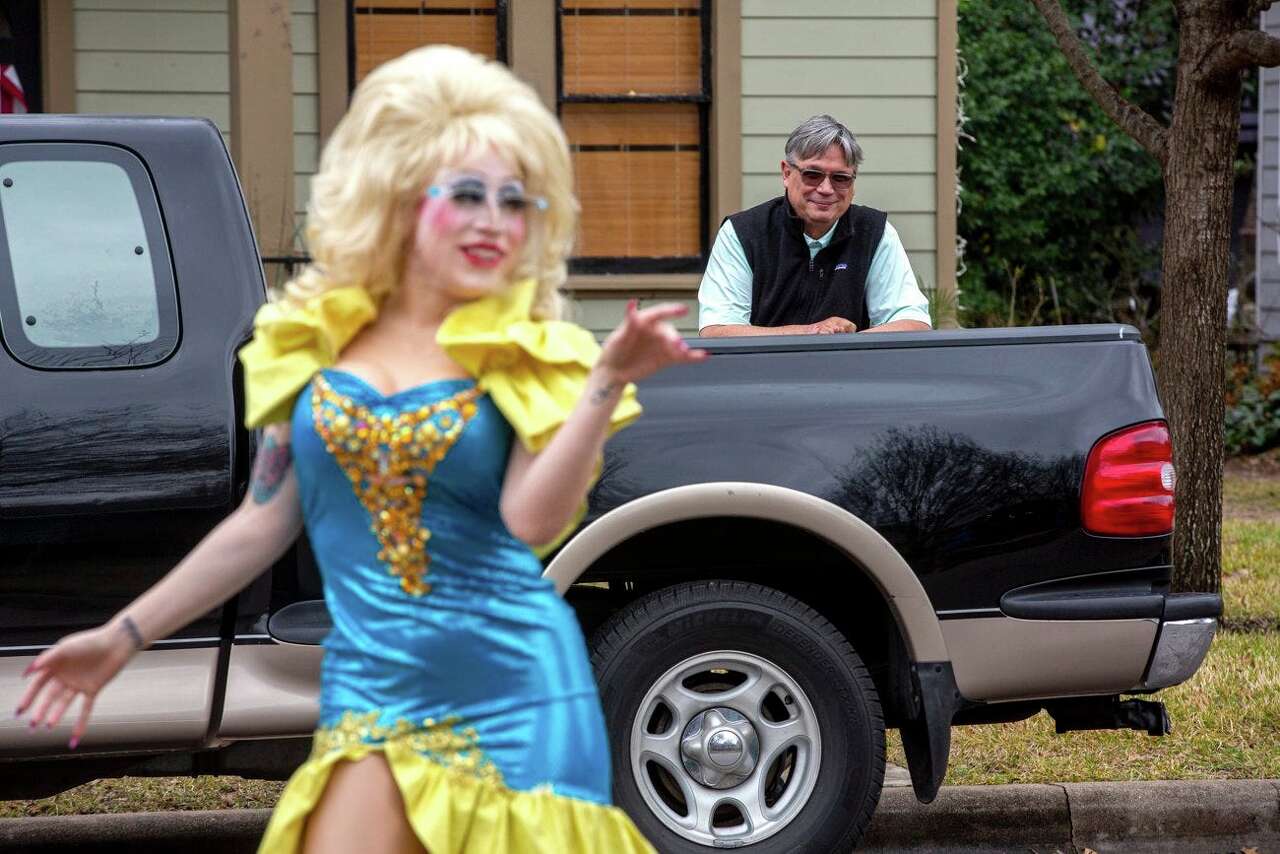 From Ann Richards to Aqua Fest: Dolly Parton's deep ties to Austin