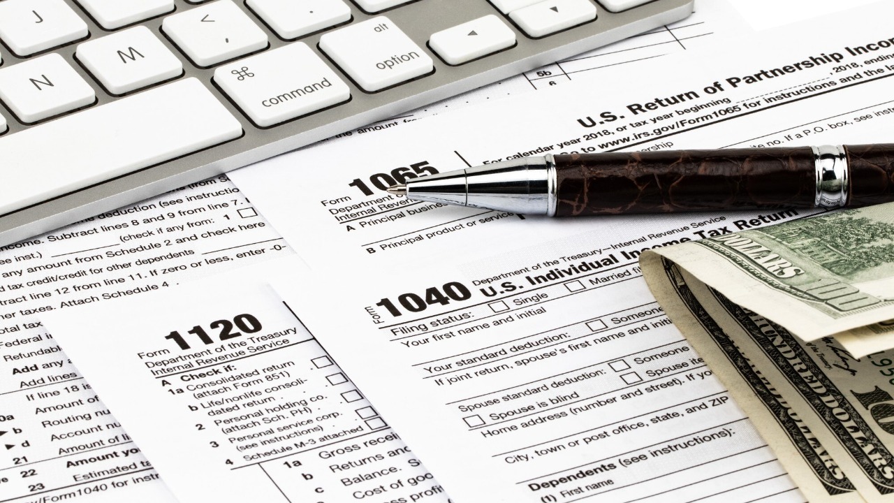 This IRS deadline is a rare chance to catch up on your 2025 taxes fast