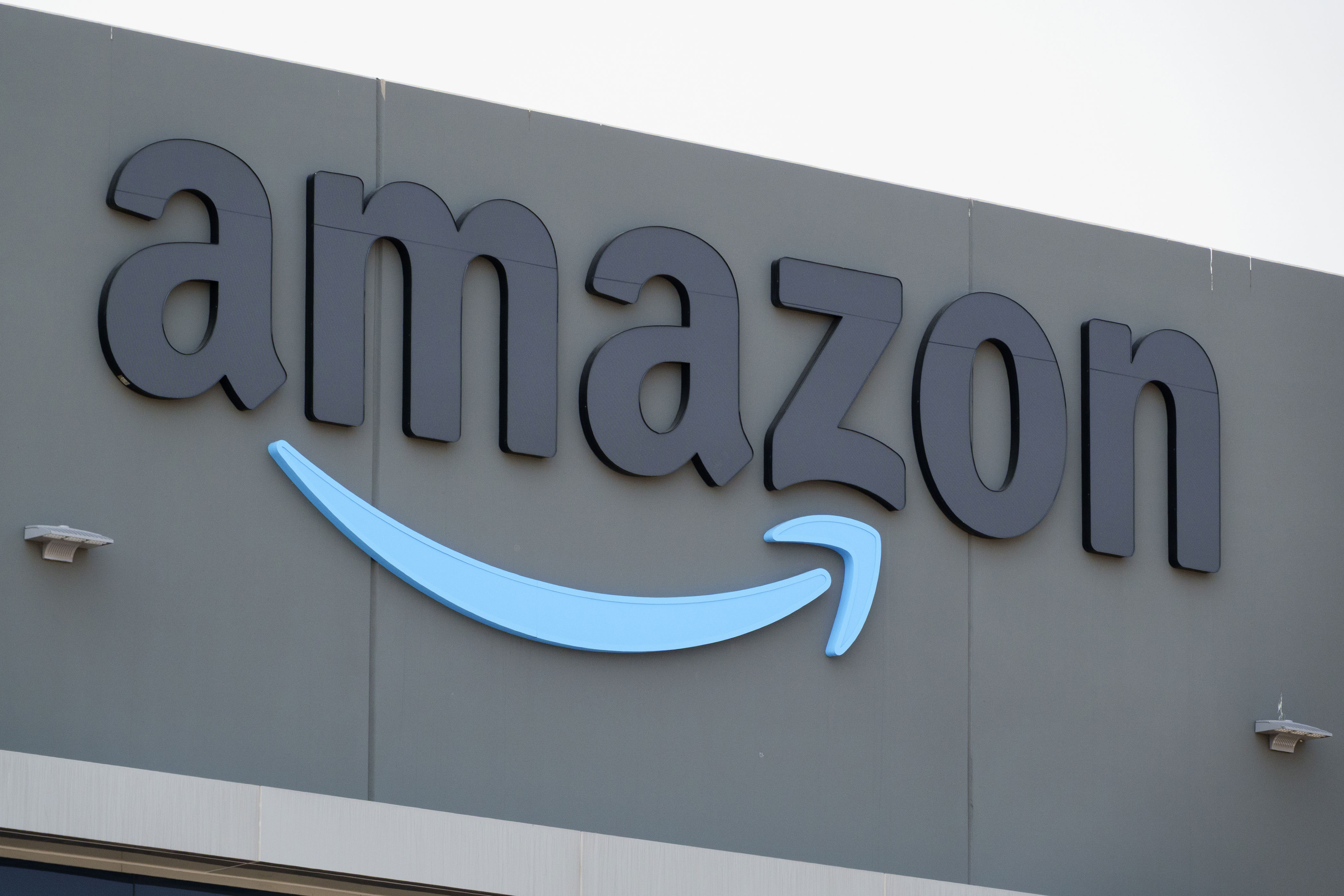 Amazon threatens drastic action against Saks