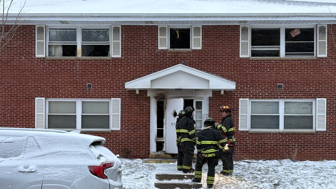 Milwaukee apartment arson near 27th and Loomis, 5 people injured