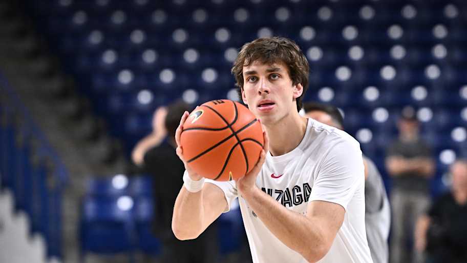 Gonzaga adjusts after losing Braden Huff to knee injury