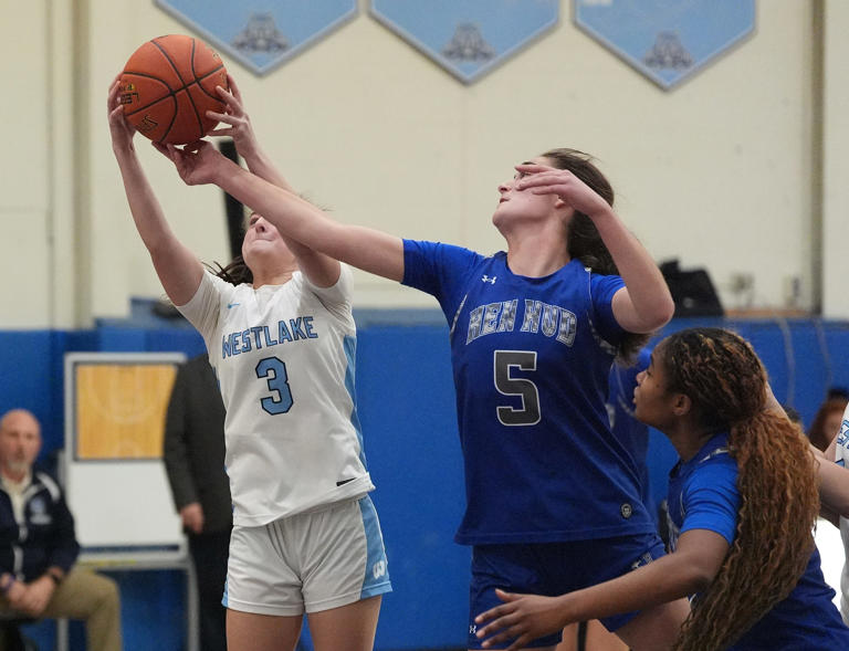 Stratton leads Hen Hud girls basketball over Westlake, other scores