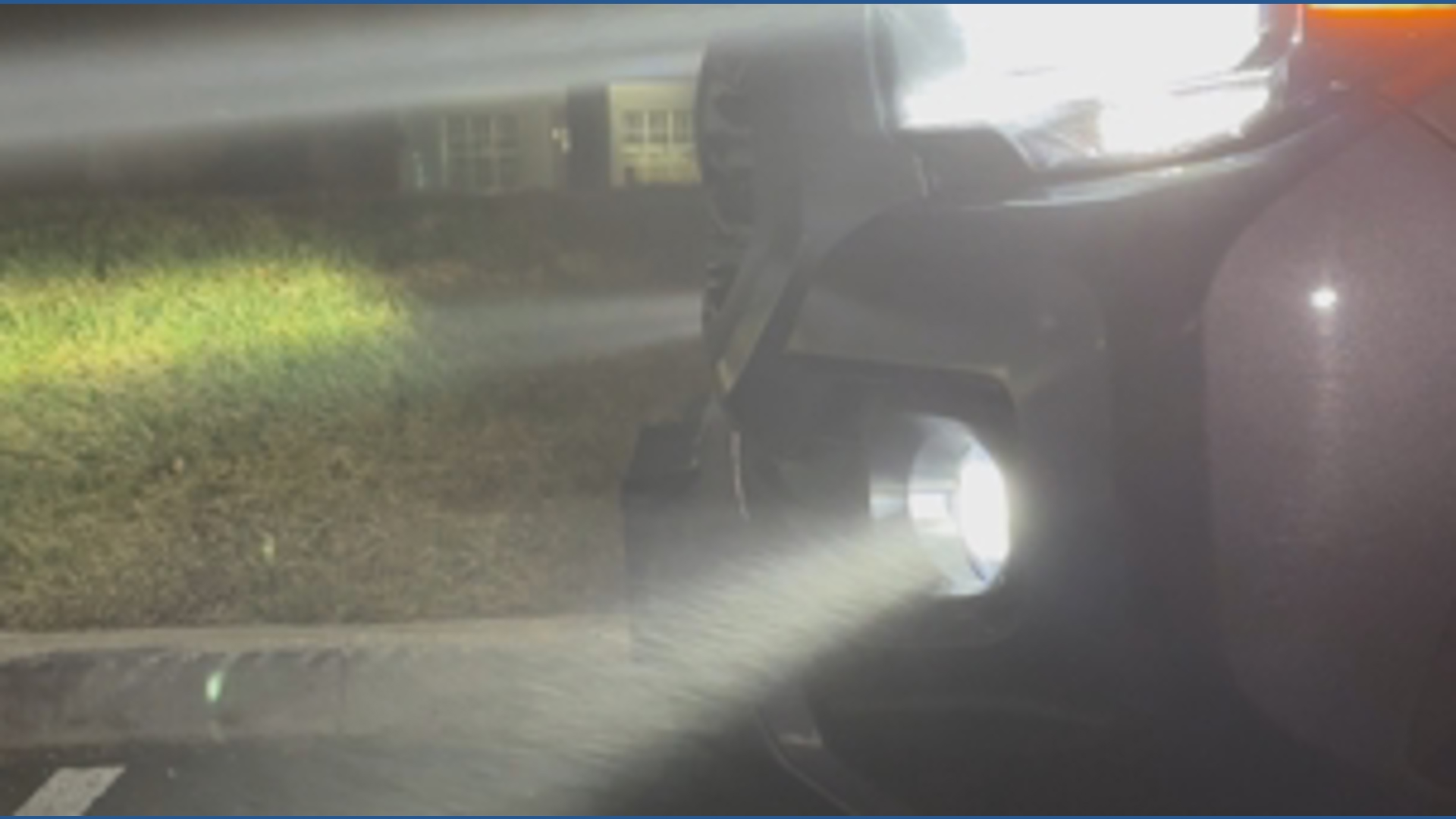 Foggy conditions, low beam headlights important for visibility