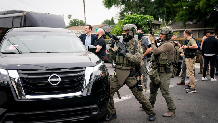 31 ICE vehicles in Minneapolis–St. Paul flagged for lacking legal ...