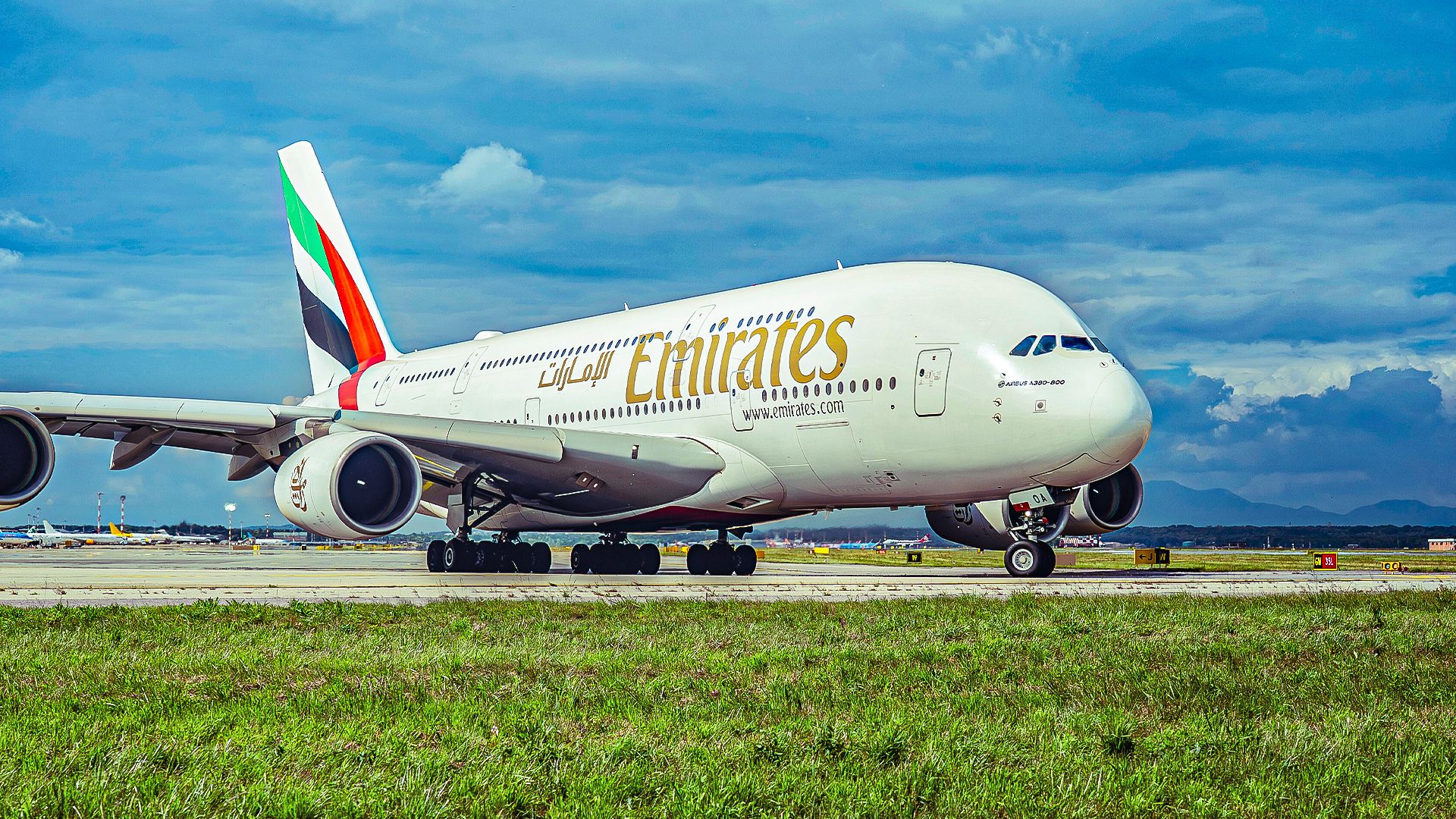 How crew rest & sleep on long-haul Emirates Airbus A380 flights