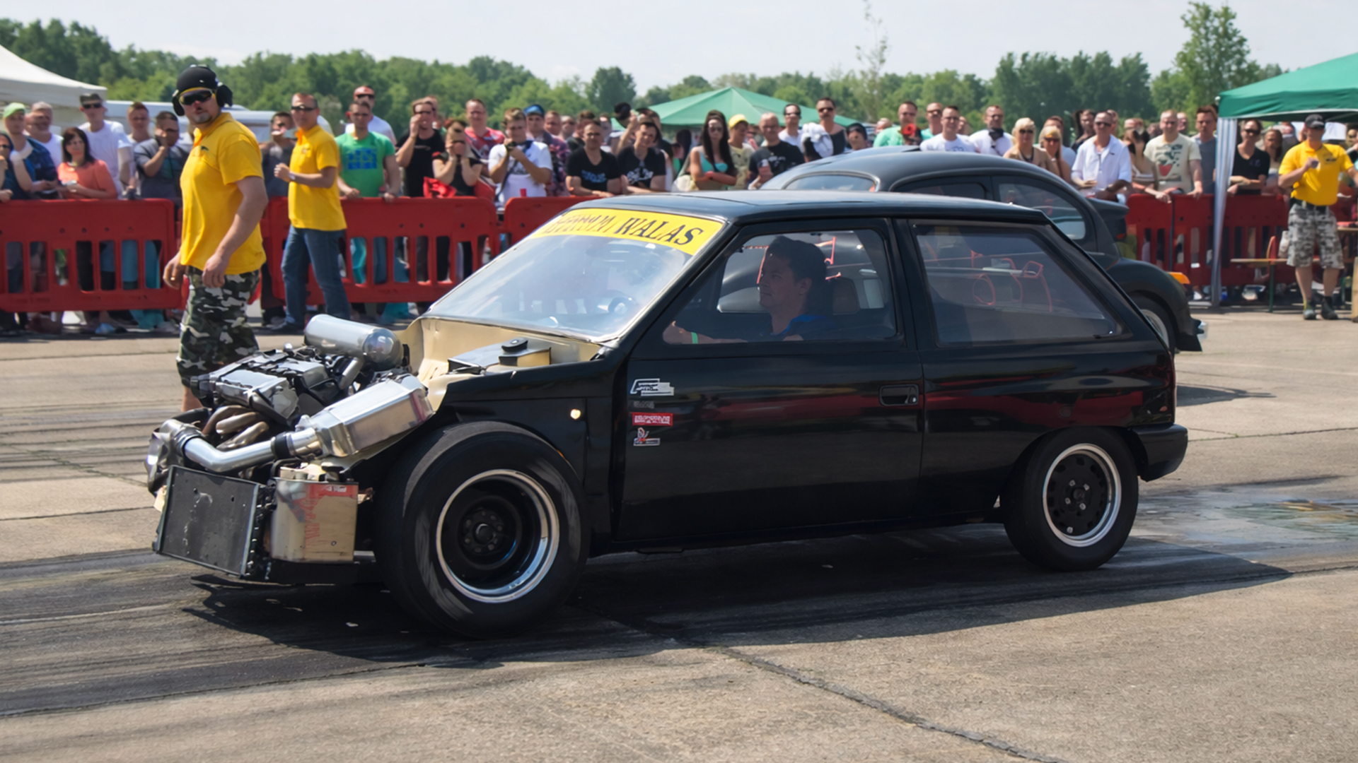 Strong acceleration by Opel Corsa in sprint