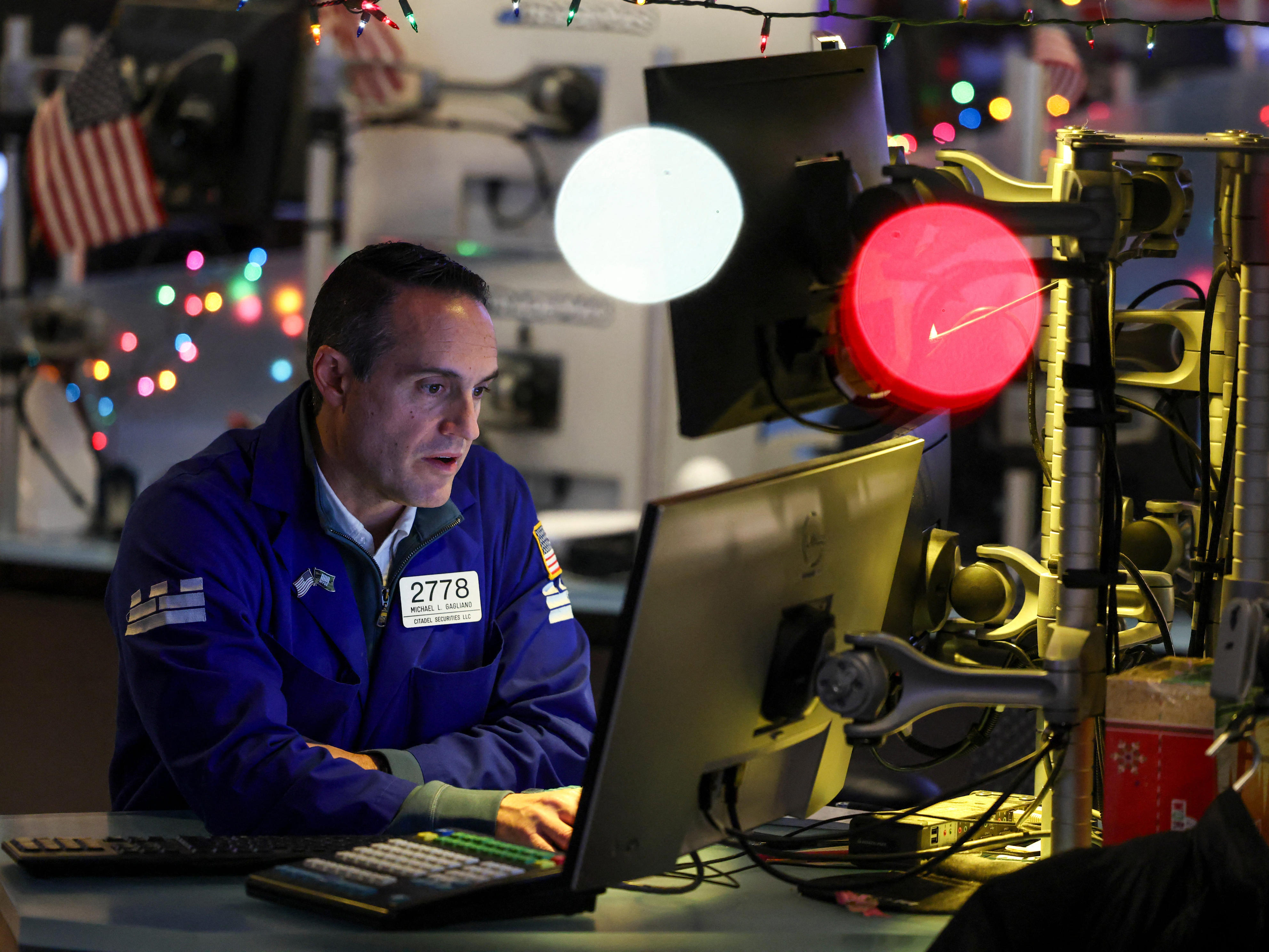 BofA shares the 'perfect' investing strategy to hedge an AI bubble