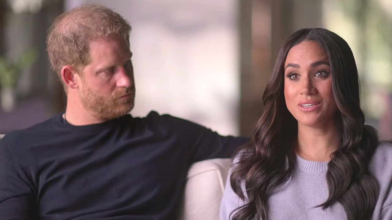 Harry’s brief message hardens 8-year rift as father appeals from hospital