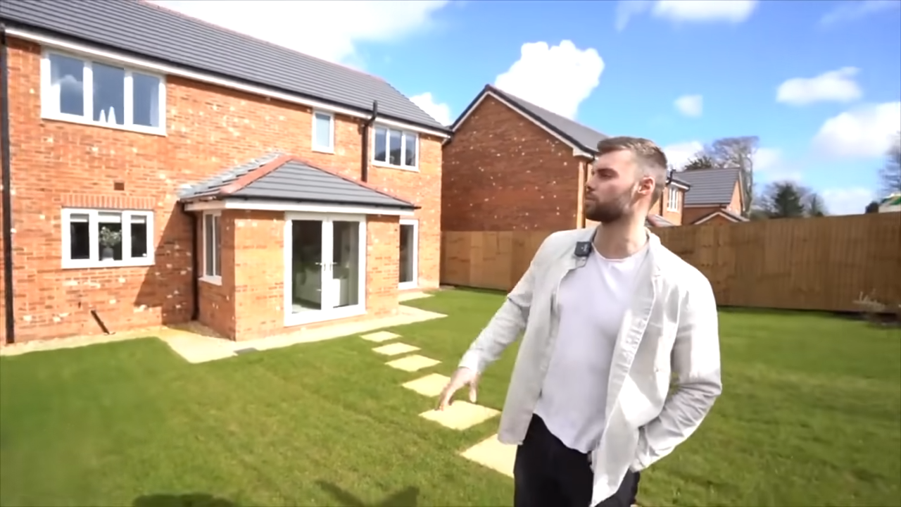 How people live on a £500K budget in the North West