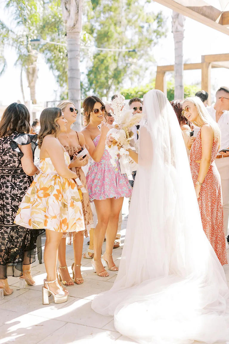 How to make your wedding less expensive for guests