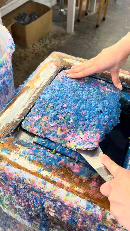 Scraping wax off slate with scrapey scrapey