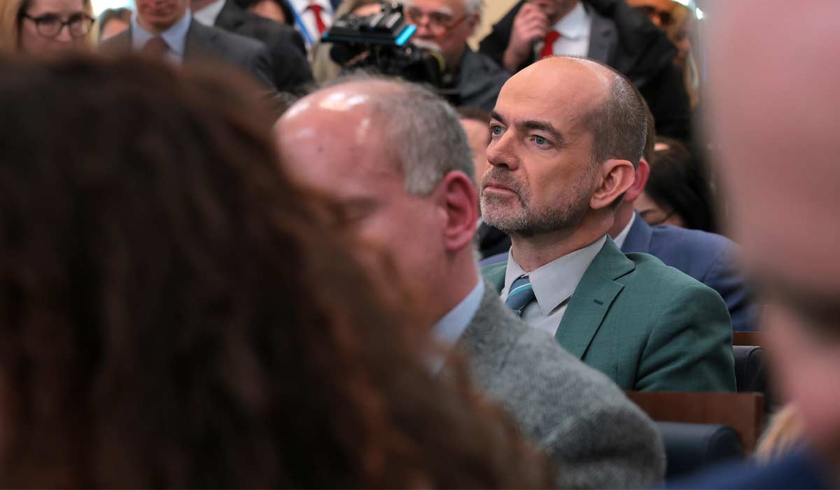 White House press secretary brands Irish journalist 'left-wing hack' in ...