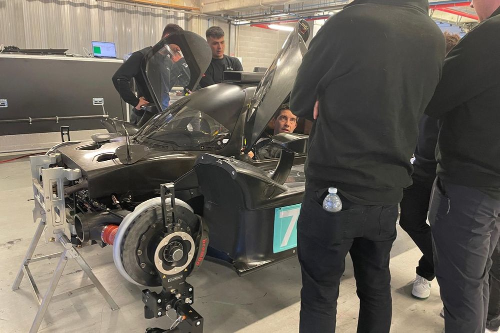 Ford anuncia a Logan Sargeant para su programa de hypercar en el WEC