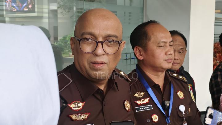 Kejagung tunggu red notice Interpol untuk tiga tersangka
